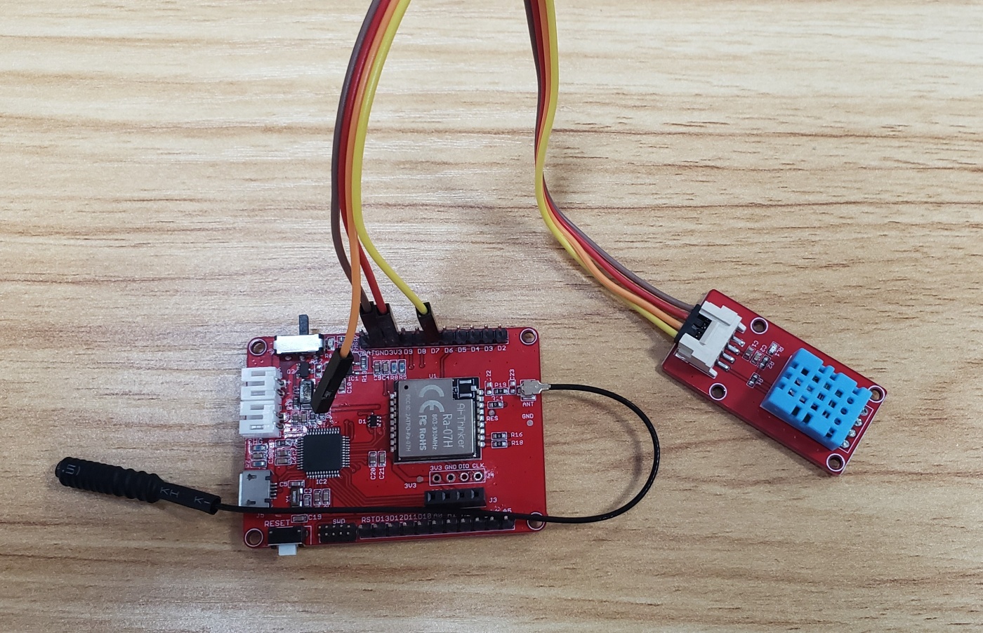 Maduino Zero LoRaWAN Node(2.0) - Makerfabs Wiki Maduino Zero LoRaWAN Node(2.0) - Makerfabs Wiki